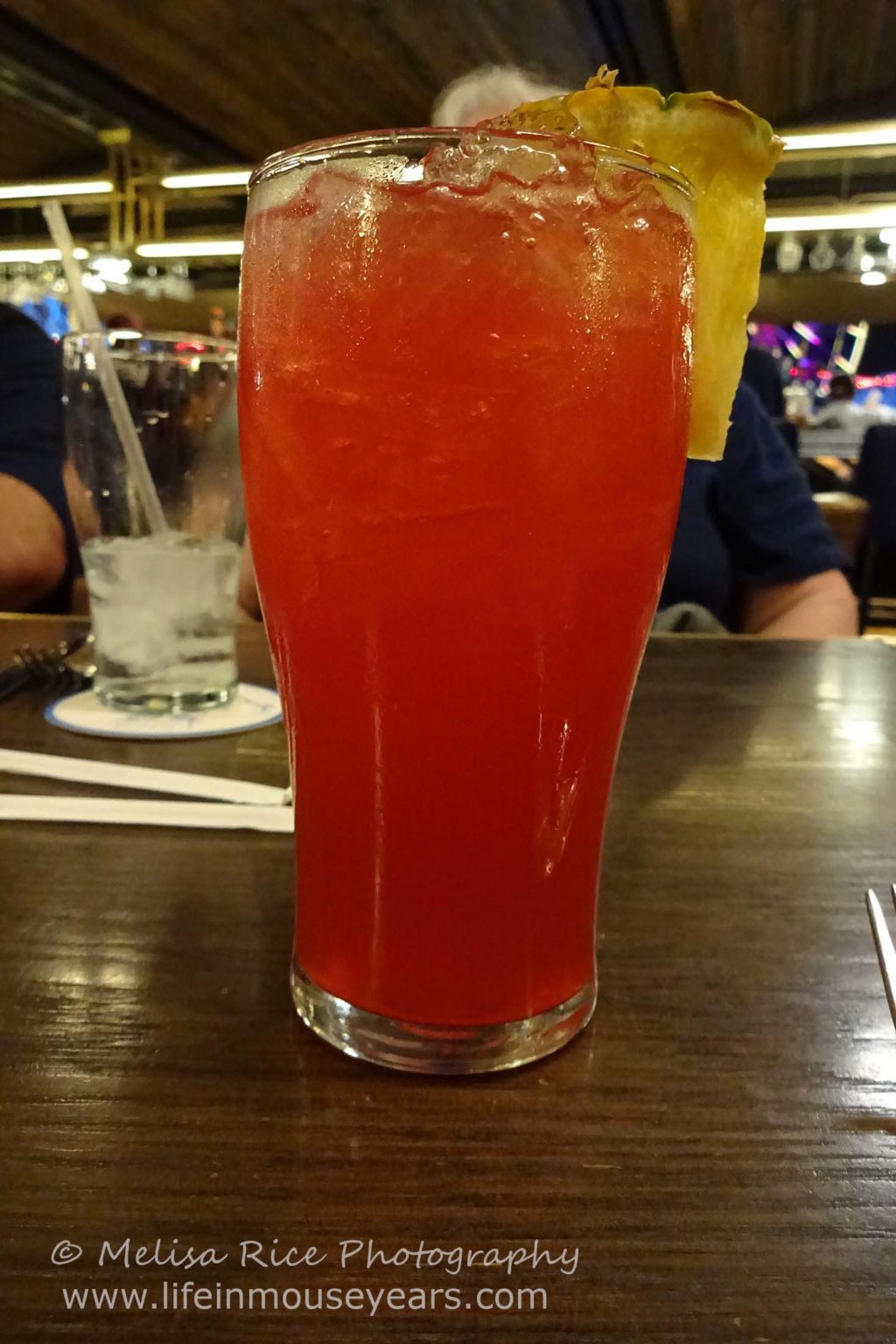 Exploring Lamplight Lounge | Life in Mouse Years